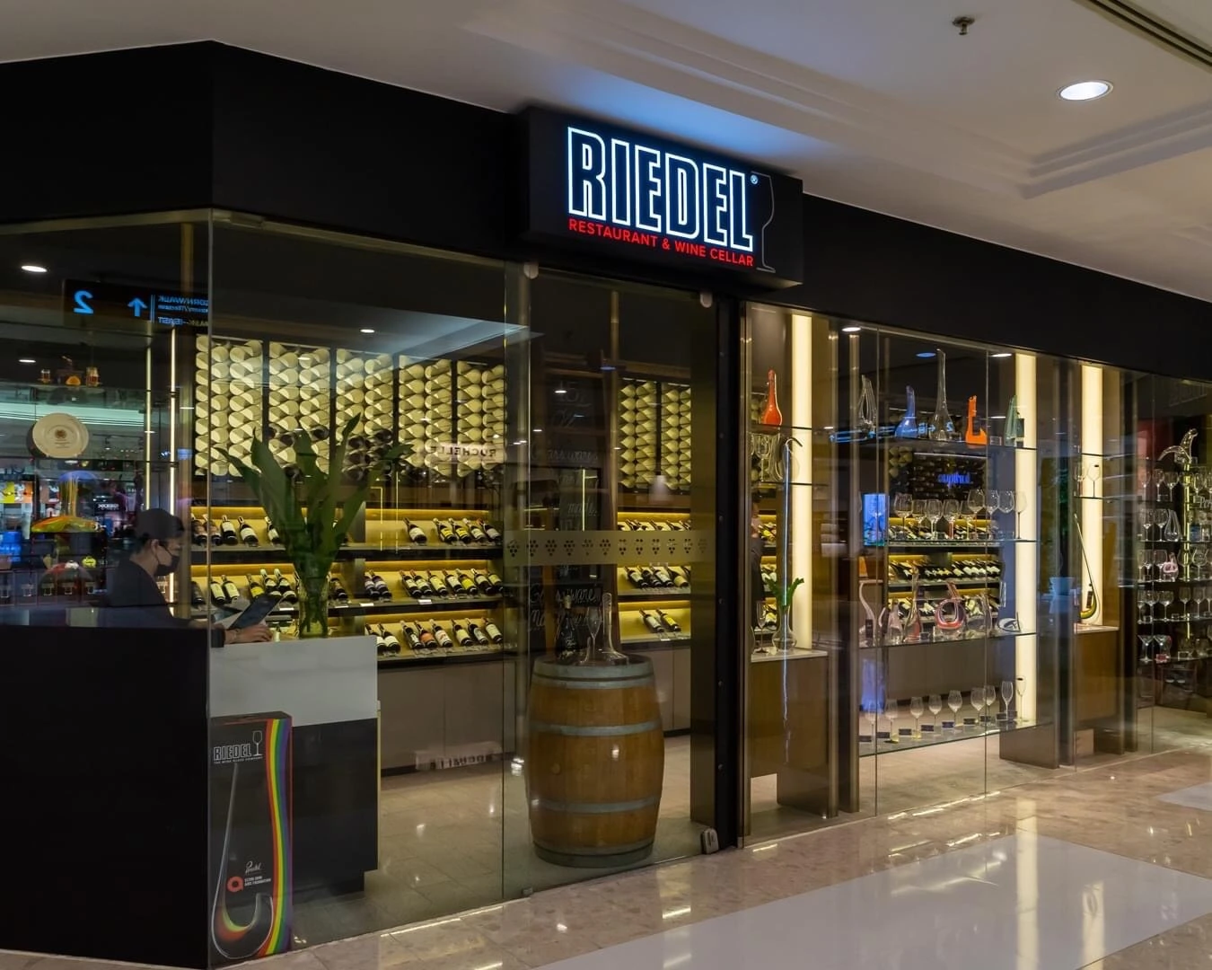 RIEDEL RESTAURANT & WINE CELLAR - GAYSORN VILLAGE